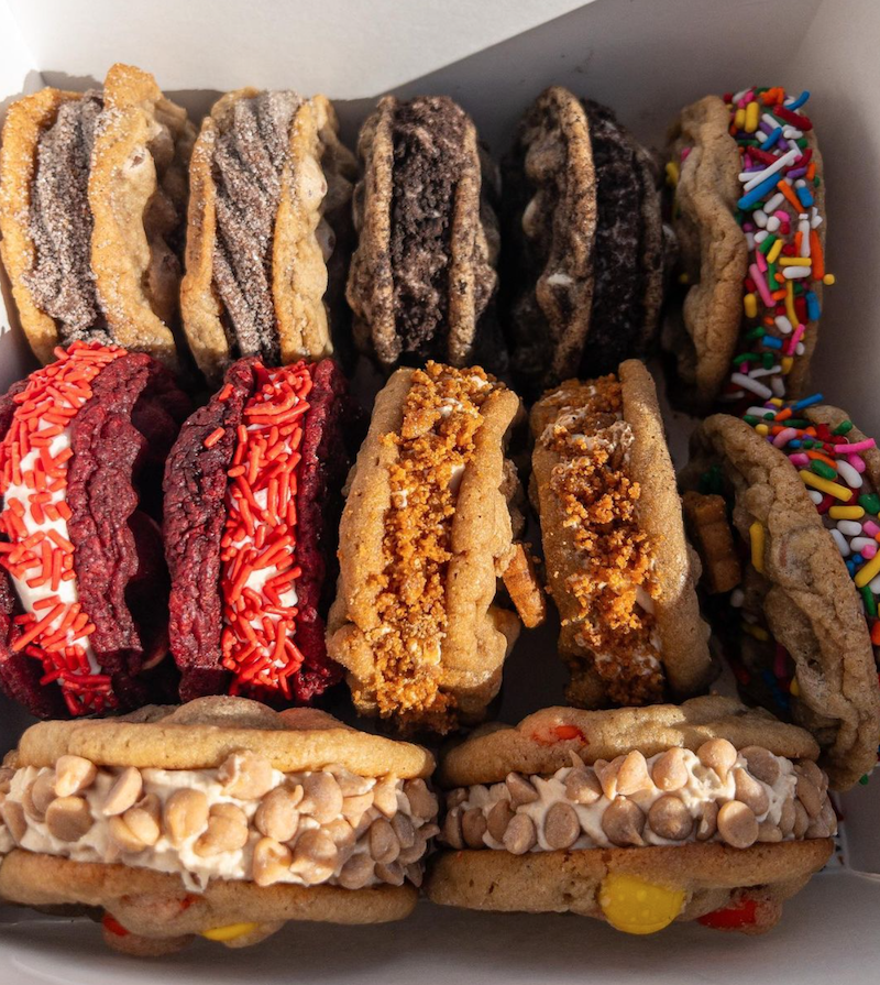 Mad Batter Cupcakes & Cakes